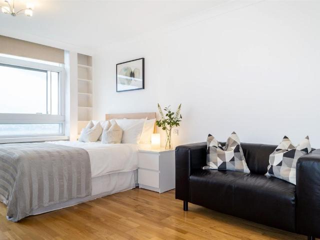 Lyndhurst Court, St Johns Wood NW8, Studio to rent, £1,950 pcm | PrimeLocation