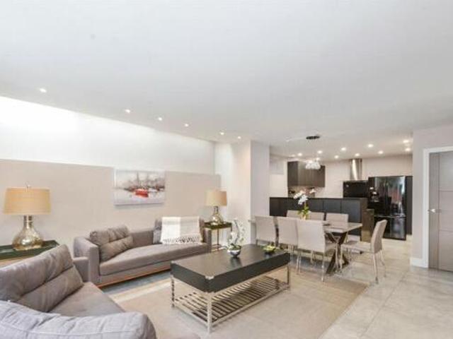 Lyndhurst Lodge, Lyndhurst Road, 2 Bedroom Apartment