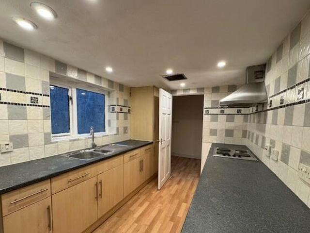 Lyndhurst Road, Burnley, 2 Bedroom Terraced
