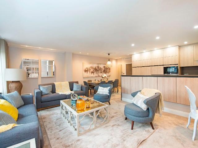 Lyndhurst Road, Hampstead NW3, 3 bed flat to rent, £6,500 pcm | PrimeLocation
