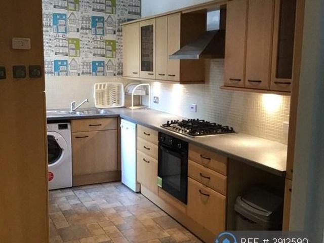 Lyndhurst Road, Hove, BN3 3 bed flat to rent £2,100 pcm £485 pw