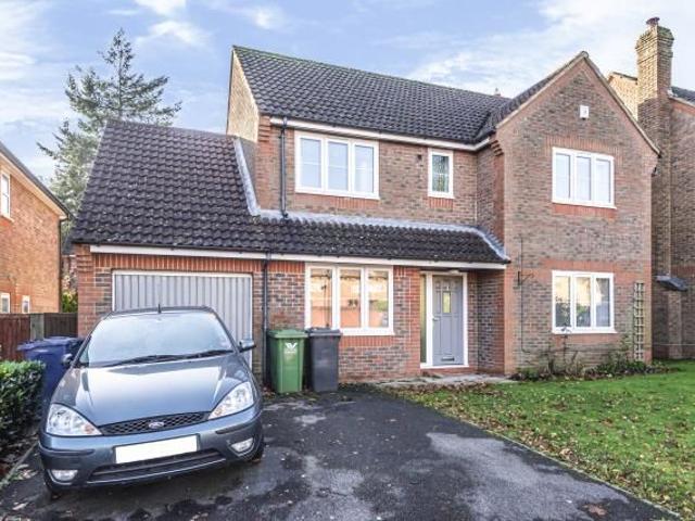 Lyndon Gardens, High Wycombe HP13, 4 bed detached house to rent, £2,650 pcm | PrimeLocation