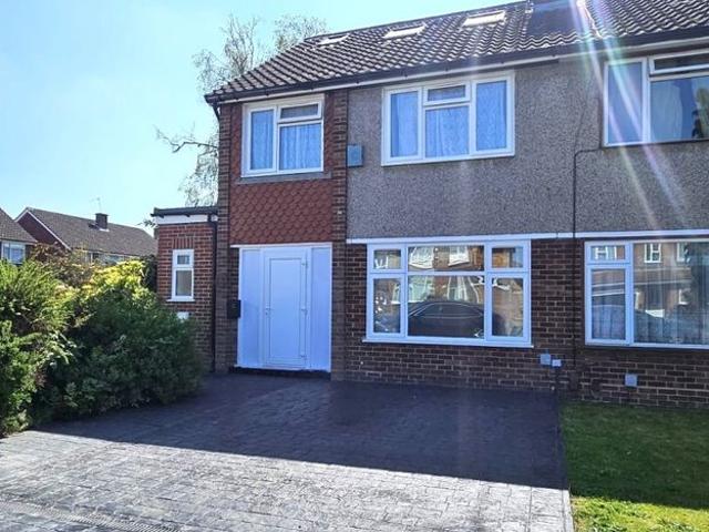 Lynegrove Avenue, Ashford, Middlesex TW15, 5 bed semi detached house to rent, £4,000 pcm | PrimeLocation