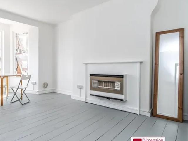 Lynmouth Road, London, N16 6XL, United Kingdom | 4 bed house for rent #167775632 | Rentberry