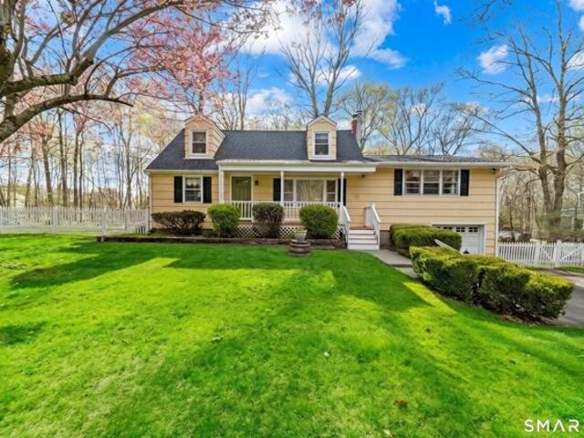 Lynn Dr, Monroe, Home For Sale