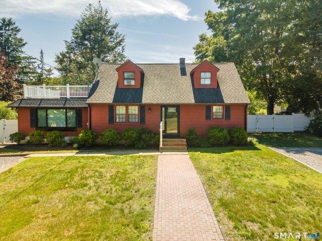 Lynn Dr, Preston, Home For Sale