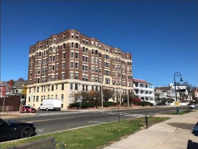 Lynn Shore Dr Apt,lynn, Condo For Sale