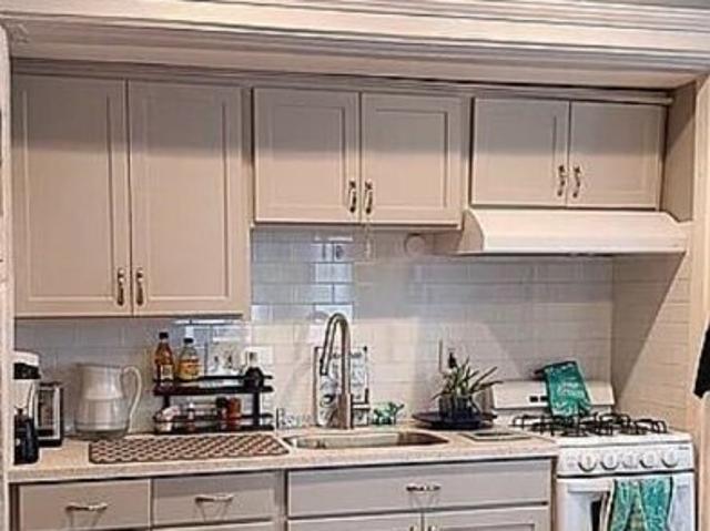 Lynn Shore Dr Apt,lynn, Condo For Sale