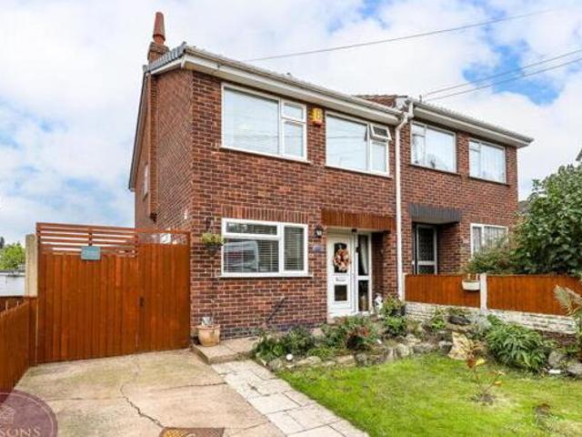 Lynncroft, Eastwood, 3 Bedroom Semi detached