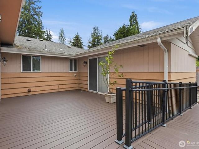 Lynnwood, WA 98037