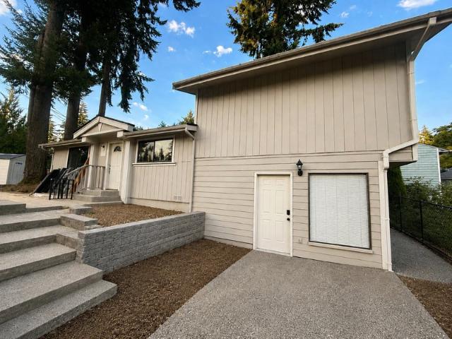 Lynnwood Meadowdale area