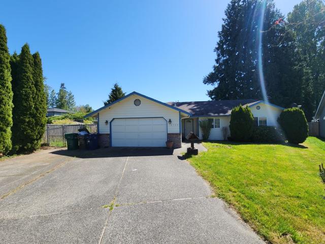 Lynnwood/Martha Lake 3 bedroom Rambler on private drive