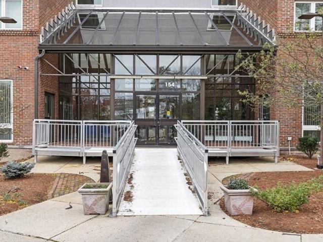 Lynnway Unit,lynn, Condo For Sale