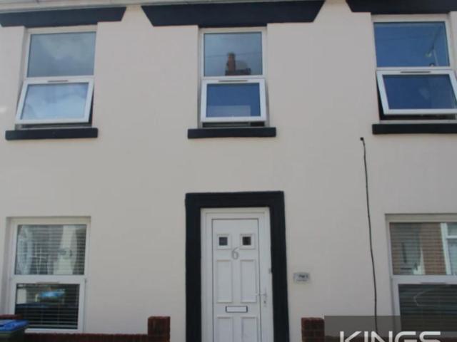 Lyon Street, Southampton 4 bed flat to rent £1,950 pcm £450 pw
