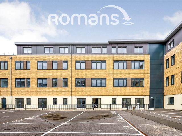 Lyon Way, Frimley, Camberley GU16, Studio to rent, £1,000 pcm | PrimeLocation