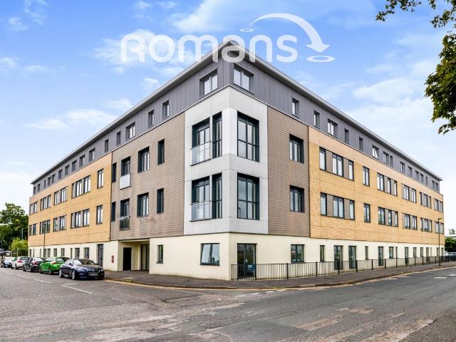 Lyon Way, Frimley, Camberley GU16, 1 bed flat to rent, £1,250 pcm | PrimeLocation