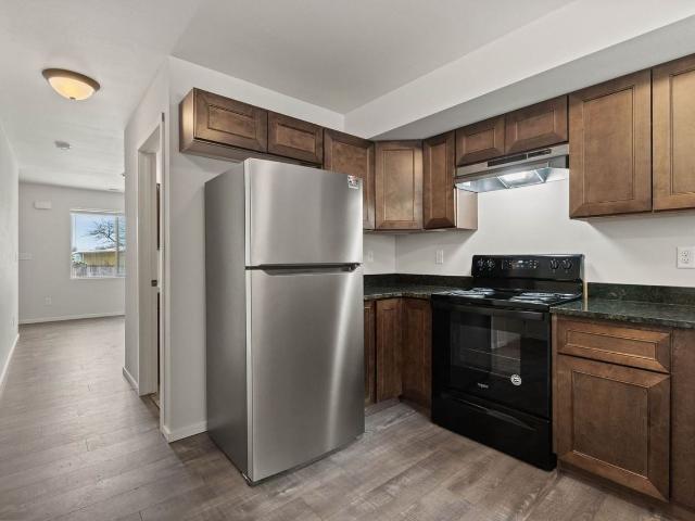 Lyons Townhomes 2 Bedroom Apartment for Rent at 1210 E Lyons Ave, Spokane, WA 99208 Nevada Lidgerwood