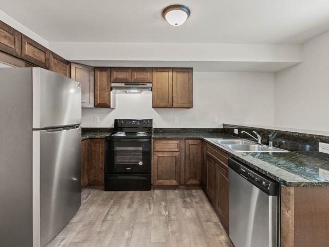Lyons Townhomes 2 Bedroom Apartment for Rent at 1210 E Lyons Ave, Spokane, WA 99208 Nevada Lidgerwood