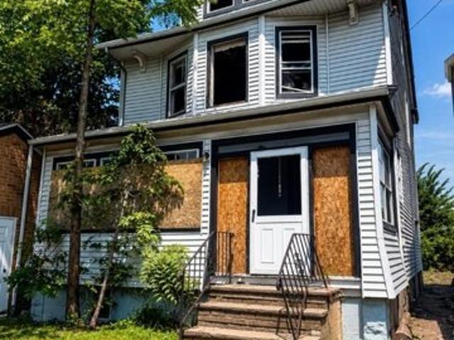 Lyons Ave, Irvington, Home For Sale