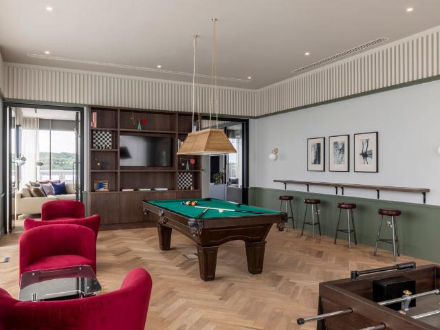 Lyons Dock, Greenford UB6, 2 bed flat to rent, £2,420 pcm | PrimeLocation