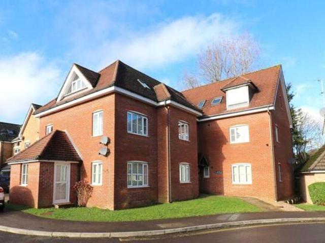 Lyons Place, Hedge End, 2 Bedroom Flat