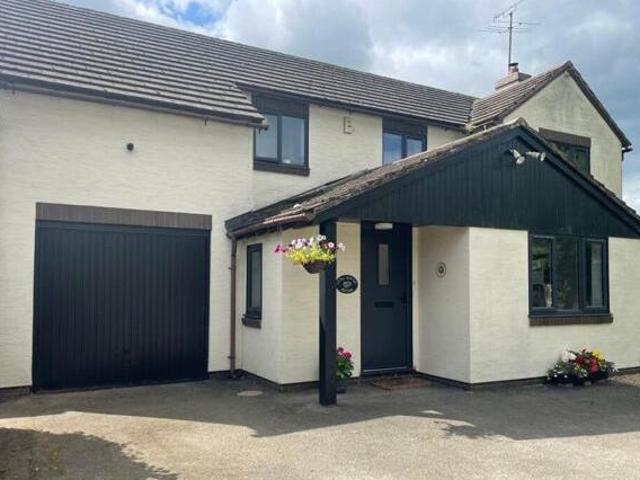 Lyonshall, Nr Kington, 4 Bedroom Detached