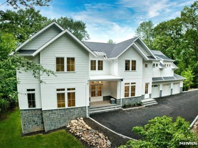 Lydecker St, Englewood, Home For Sale