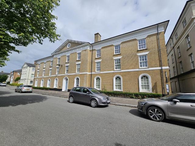 Lydgate Mews, Dorchester, DT1 3 2 bed apartment to rent £1,275 pcm £294 pw