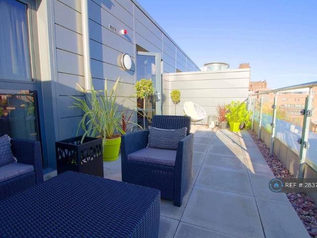 Lydia Ann St, Liverpool, L1 2 bed penthouse to rent £1,450 pcm £335 pw