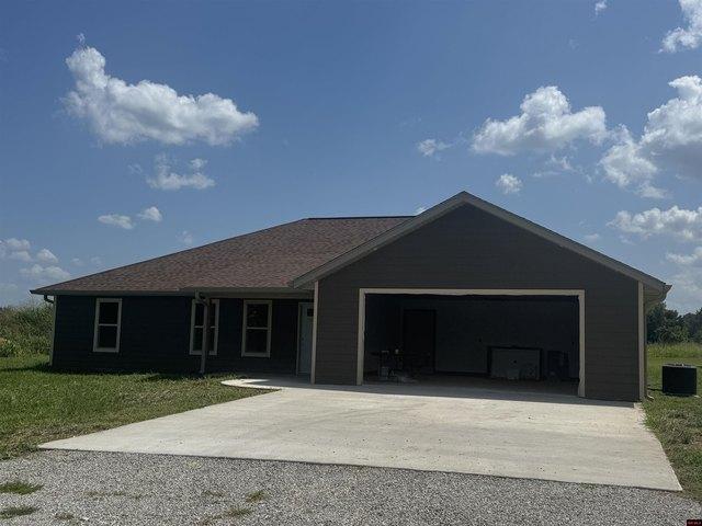 Lydia Ln, Flippin, AR 72634