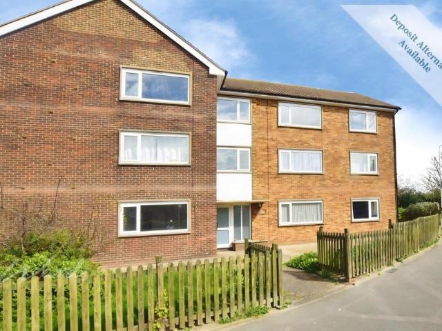 Lyell Road Birchington CT7 2 bed apartment to rent £1,000 pcm £231 pw