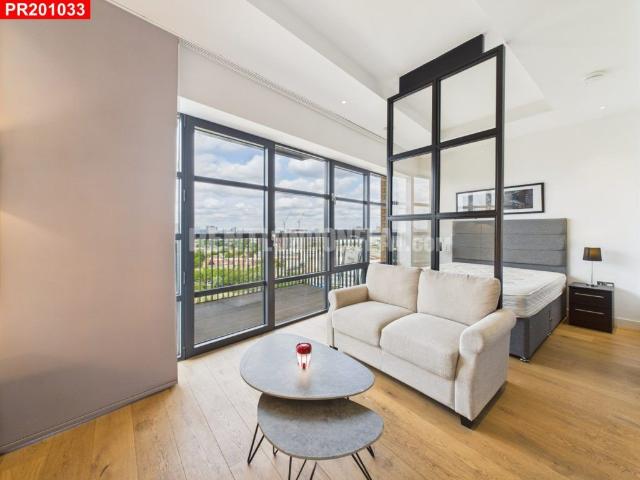 Lyell Street, London E14, Studio to rent, £2,249 pcm | PrimeLocation