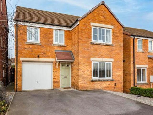 Lyle Close, Thurcroft, 4 Bedroom Detached