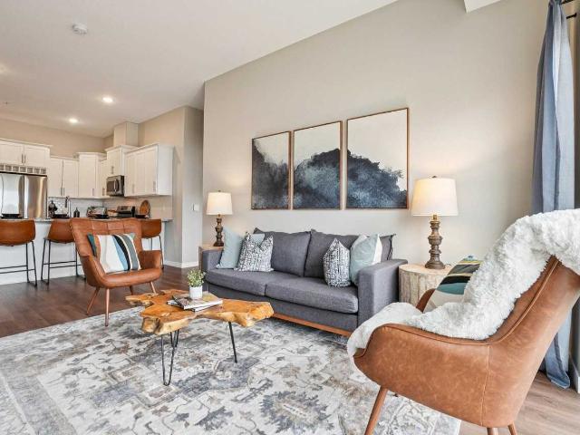 Lyra Apartments 2 Bedroom Apartment for Rent at 9641 E Geddes Ave, Centennial, CO 80112