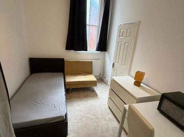 Lysways St, Walsall WS1, Room to rent, £525 pcm | PrimeLocation