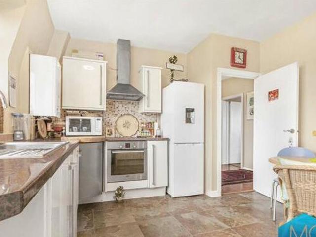 Lyttelton Road, London, 3 Bedroom Apartment