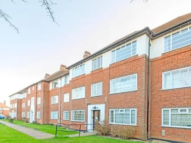 Lyttelton Road, London, N2 0DE, United Kingdom | 3 bed house for rent #167776039 | Rentberry