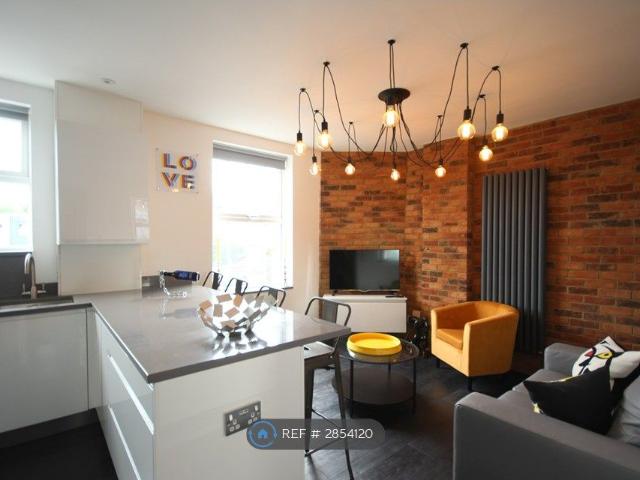 Lytton Road, New Barnet, Barnet EN5, Room to rent, £900 pcm | PrimeLocation