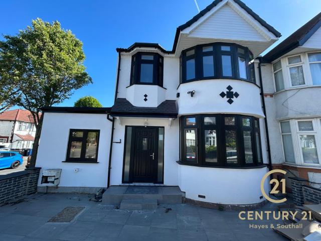 Lytham Grove, W5 Century 21 United Kingdom