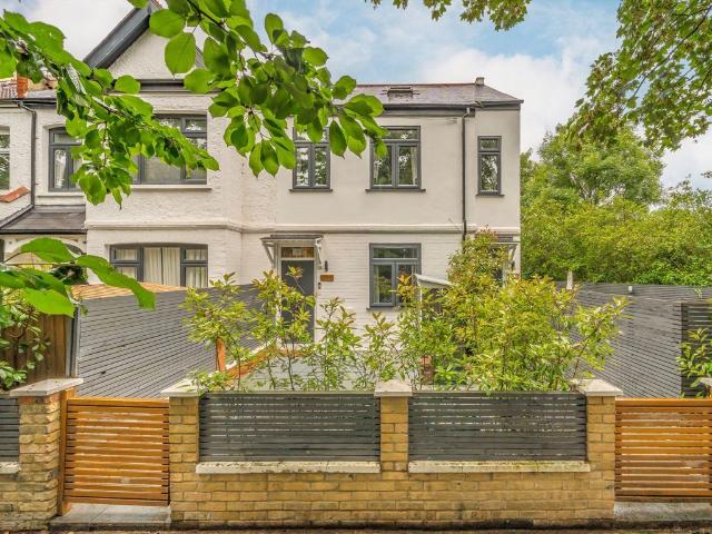 Lyveden Road, Tooting SW17, 1 bed maisonette to rent, £1,595 pcm | PrimeLocation