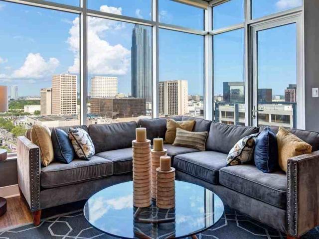 M5250 1 Bedroom Apartment for Rent at 5250 Brownway St, Houston, TX 77056 Great Uptown