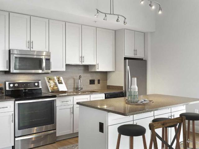 M5250 2 Bedroom Apartment for Rent at 5250 Brownway St, Houston, TX 77056 Great Uptown