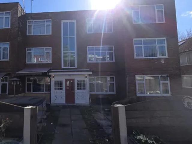 M60, Simister, M24 4GT, United Kingdom | 1 bed apartment for rent #165808452 | Rentberry