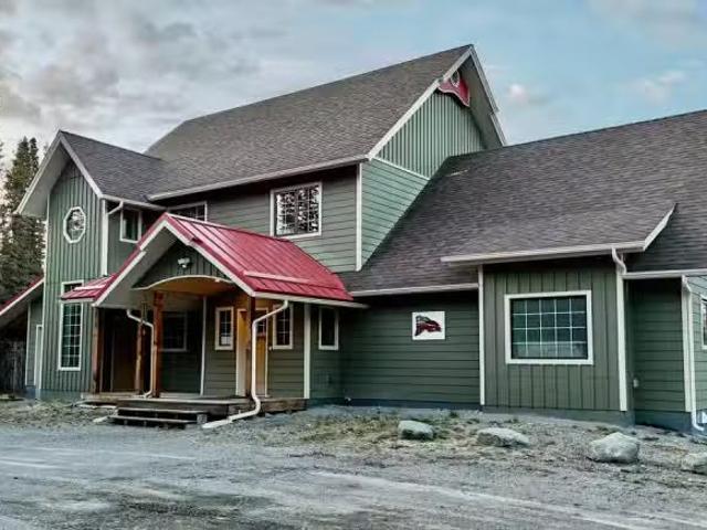m I 6.5 OLD EDGERTON HIGHWAY, COPPER CENTER, AK 99573 Single F.