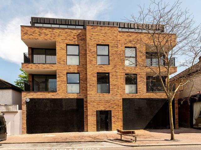 M Residence, Purley CR8, 2 bed flat to rent, £1,900 pcm | PrimeLocation