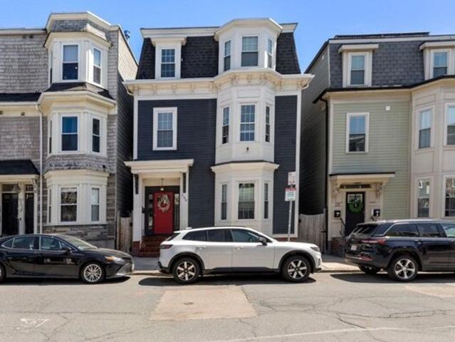 M St Apt,boston, Condo For Sale
