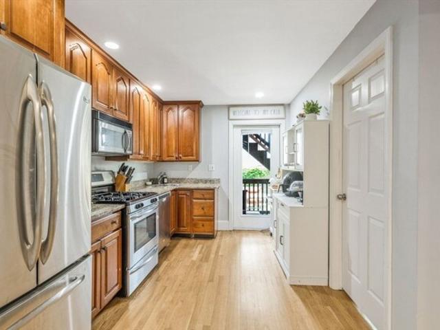 M St Unit,boston, Condo For Sale