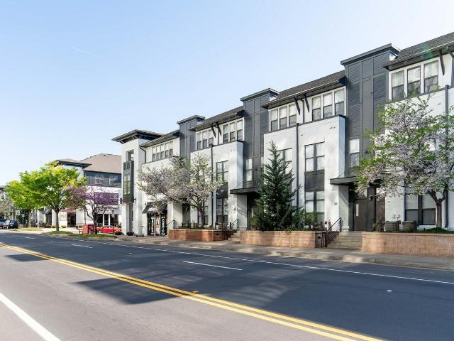 M Street 3 Bedroom Apartment for Rent at 950 Marietta St Nw, Atlanta, GA 30318 Marietta Street Artery