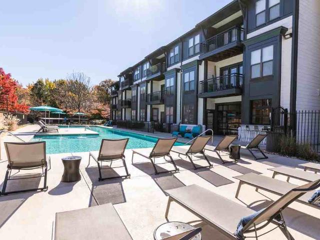 M Street 3 Bedroom Apartment for Rent at 950 Marietta St Nw, Atlanta, GA 30318 Marietta Street Artery