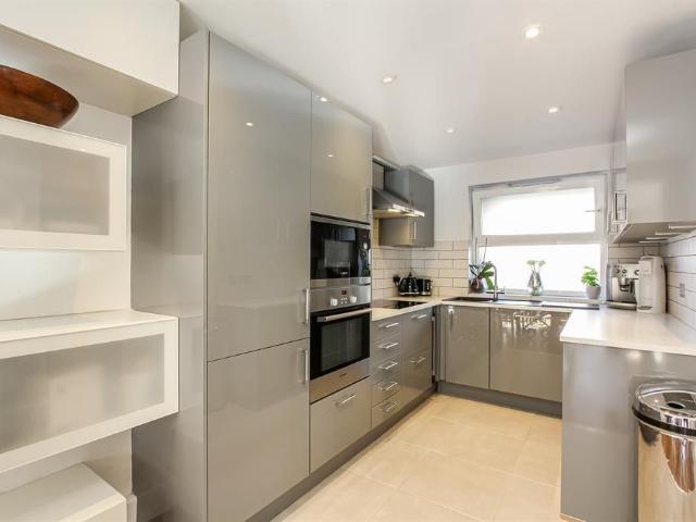 Mc Neil Road, London SE58Pn SE5, 4 bed maisonette to rent, £3,450 pcm | PrimeLocation
